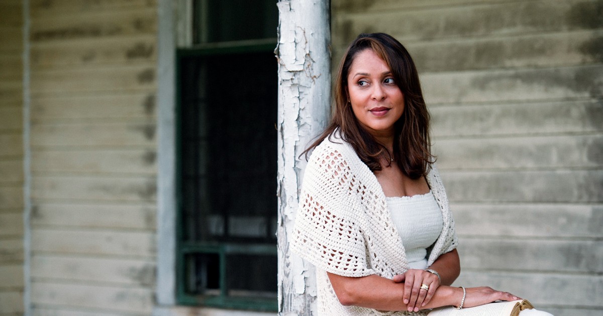 Northwestern Magazine: Poet Natasha Trethewey Seeks Soul Restoration