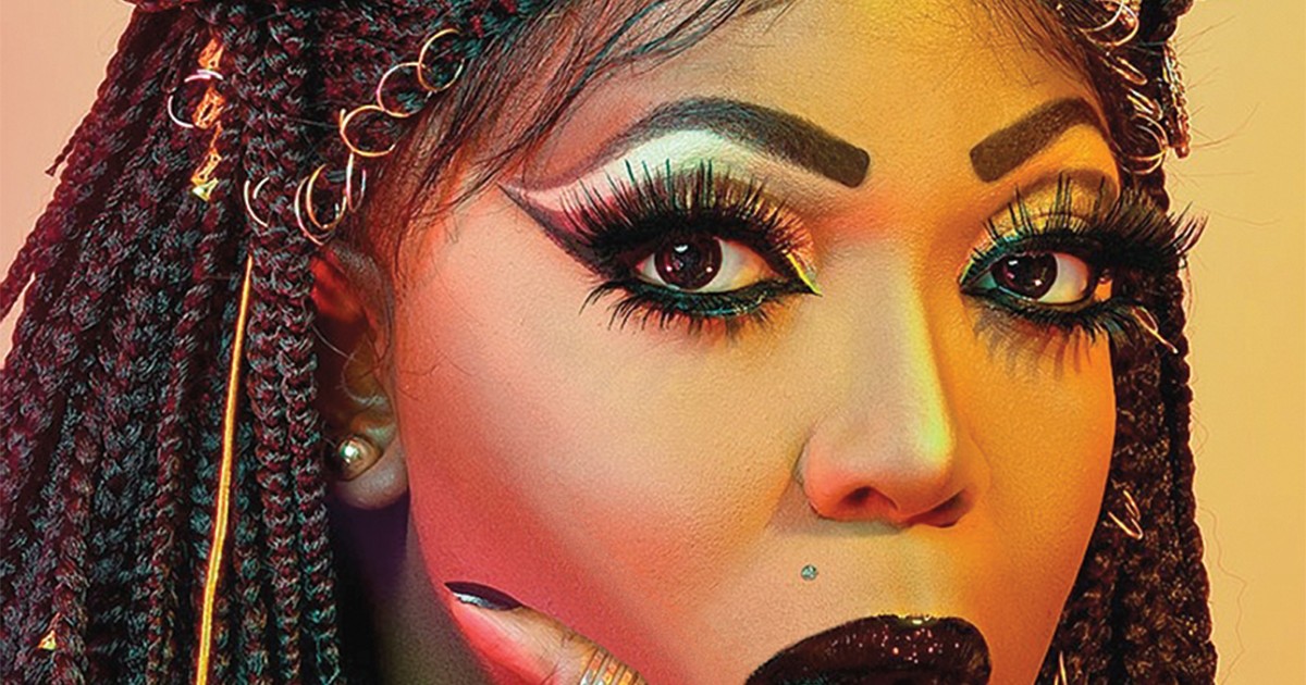 Northwestern Magazine: Behind the Makeup